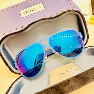 Gucci | Accessories | Gucci Unisex Blue Mirror Aviator Sunglasses ...